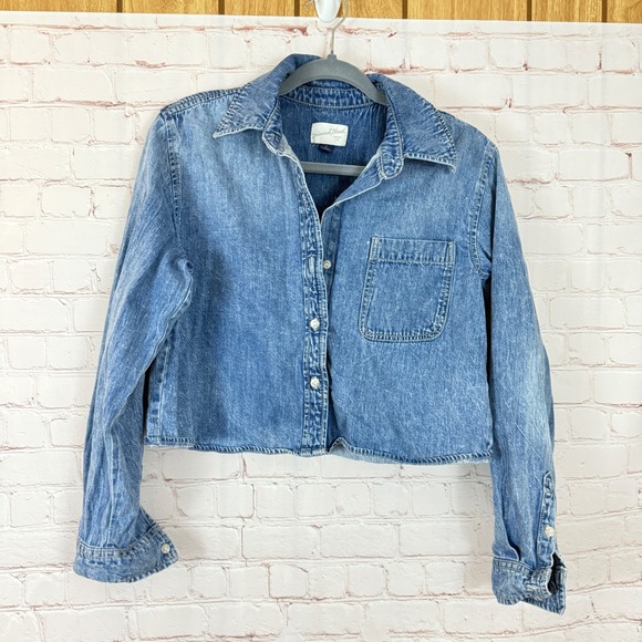 Universal Thread | Tops | Universal Thread Denim Shirt Jacket Cropped ...
